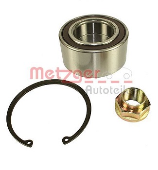 C2P12624-TR213835- JAGUAR XF-F TYPE REAR WHEEL BEARING - BDL Original Ltd.